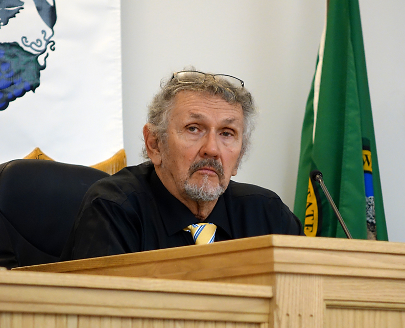 Ray Dobbs leaves a legacy of community service behind… council bids ...