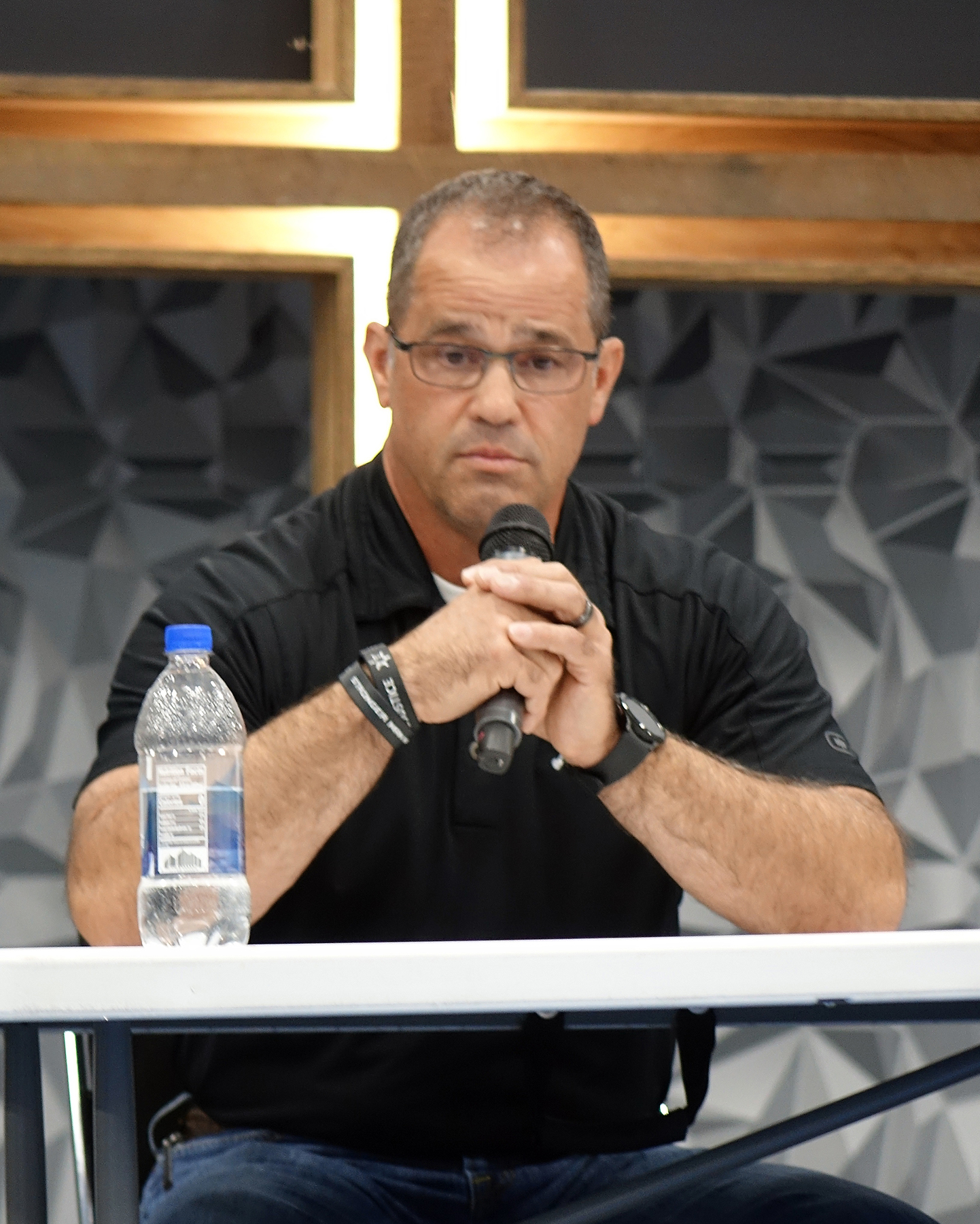 Sheriff Burnett challenged by Deputy Mike Morrison – All Things Lake Chelan