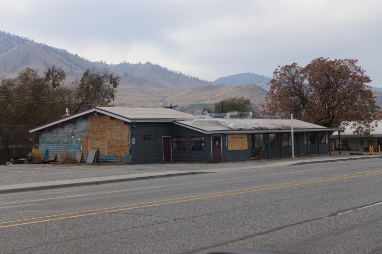 All Things Lake Chelan